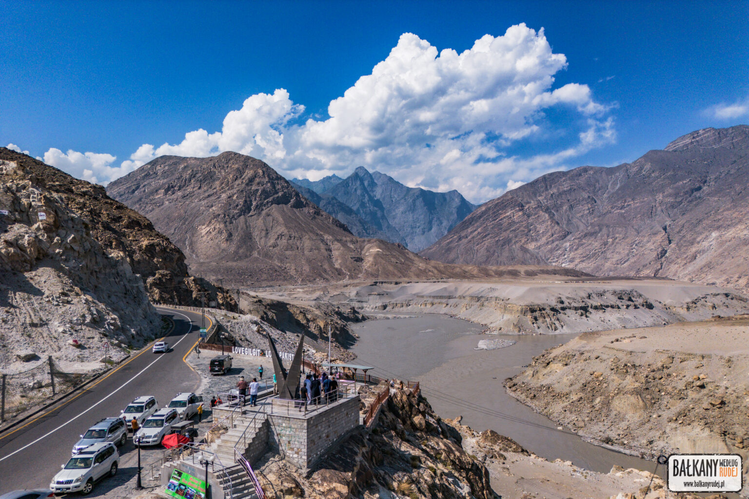 Karakorum Highway, czyli podróż wzdłuż najsłynniejszej, pakistańskiej ...